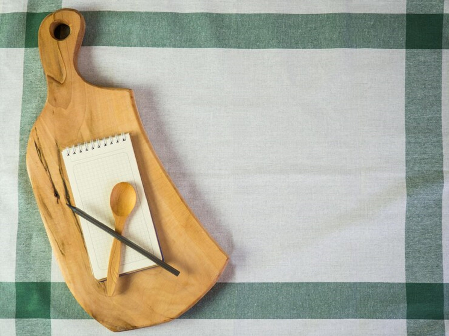 Safely Remove Stains from Recipe Boards – recipeboard.com